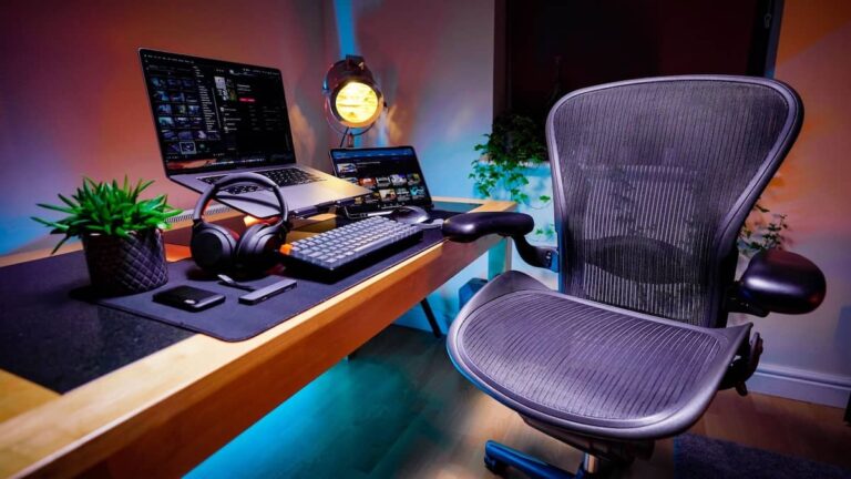 10 Best Office Chairs From Under $300 That Work in 2025 (latest models ...