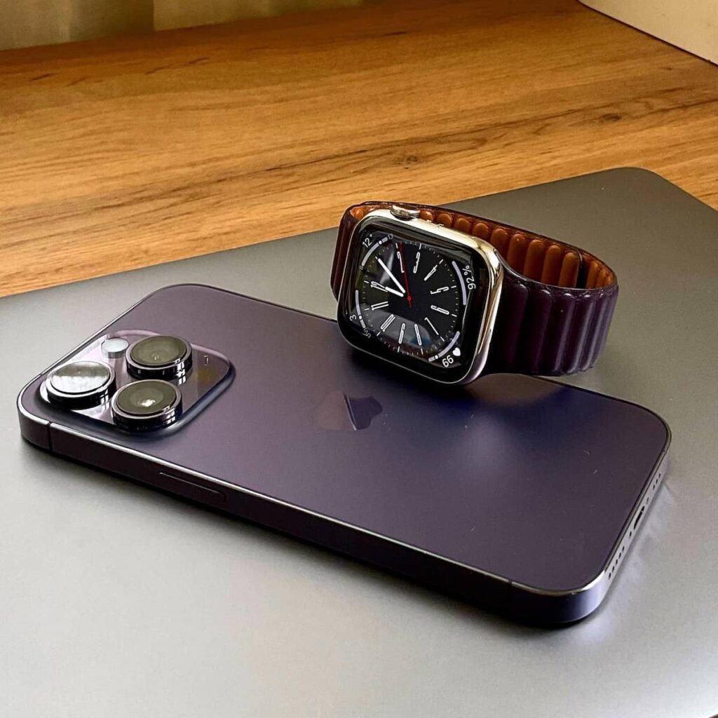 Top 6 Best Smartwatches for iPhone - Home Office World